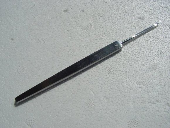 Eeltsteker 0.5Mm, Hoekig Handvat Rvs (Blanco Heft) - Pedicure ...